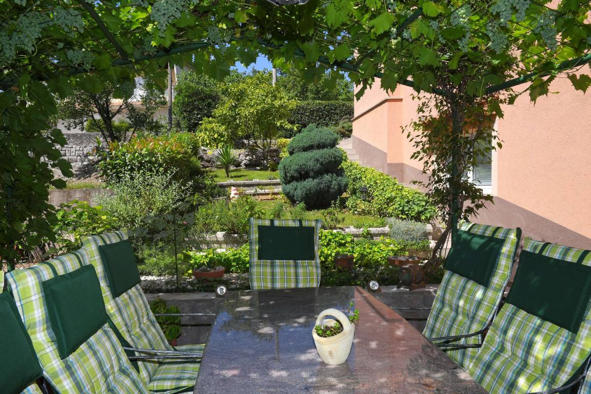 90 M² Apartment ∙ 2 Bedrooms ∙ 4 Guests - Rijeka