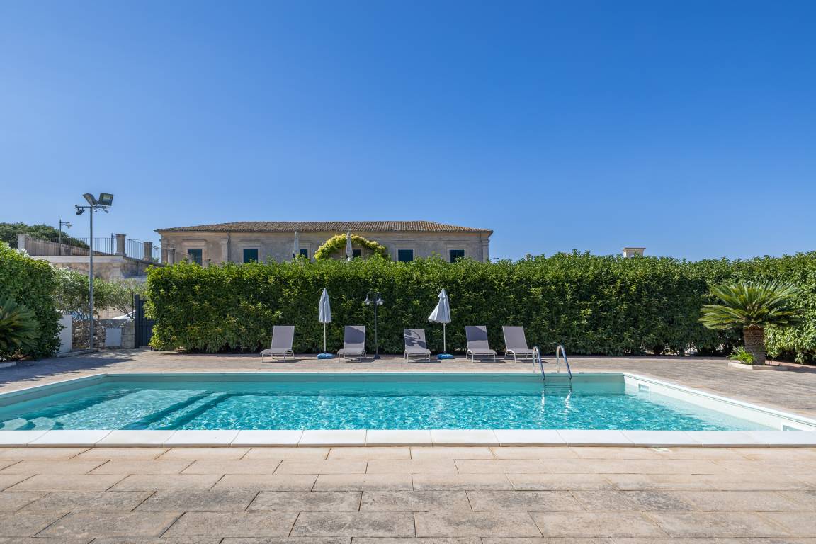 240 M² Villa ∙ 5 Slaapkamers ∙ 18 Gasten - Modica