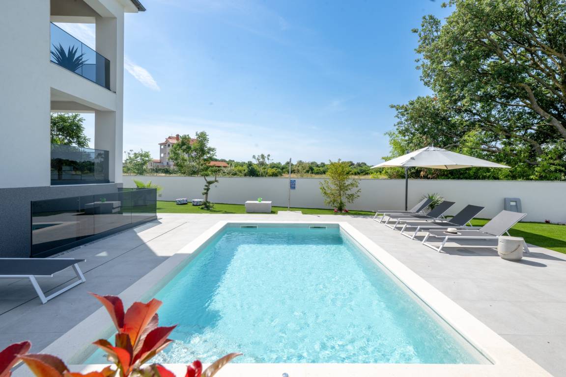 135 M² Villa ∙ 3 Habitaciones ∙ 6 Huéspedes - Pula