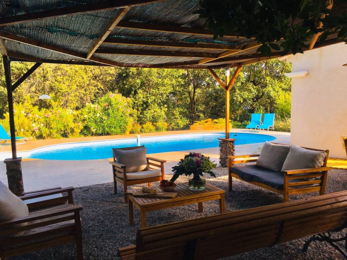 180 M² Villa ∙ 3 Chambres ∙ 8 Personnes - Draguignan