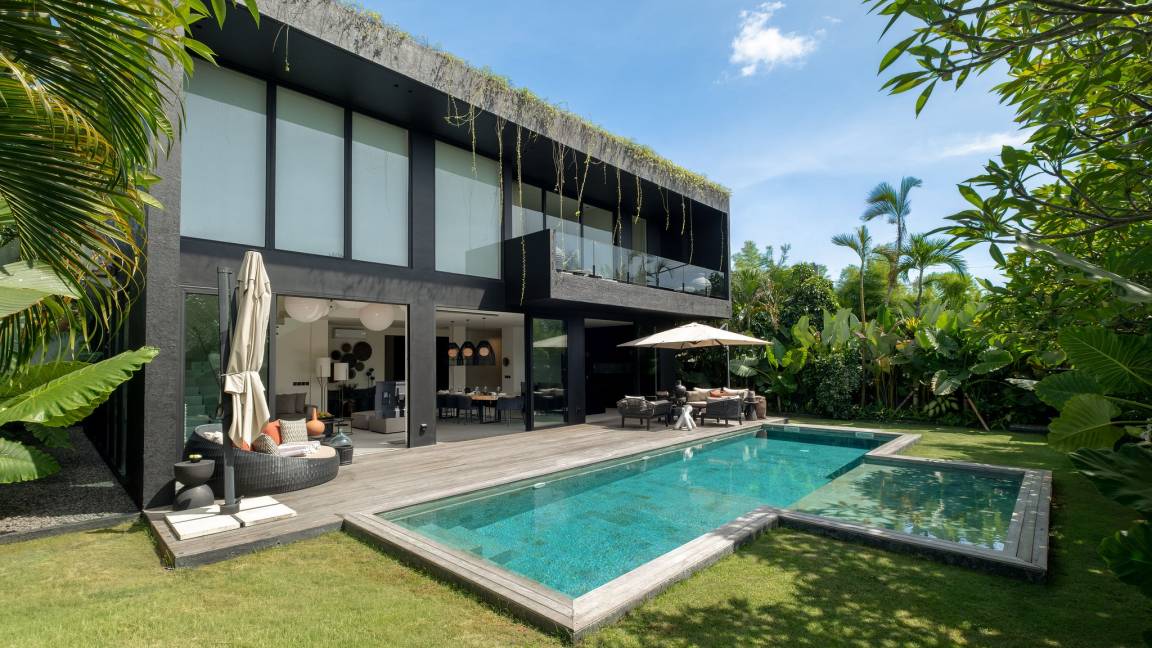 280 M² Villa ∙ 4 Chambres ∙ 8 Personnes - Canggu