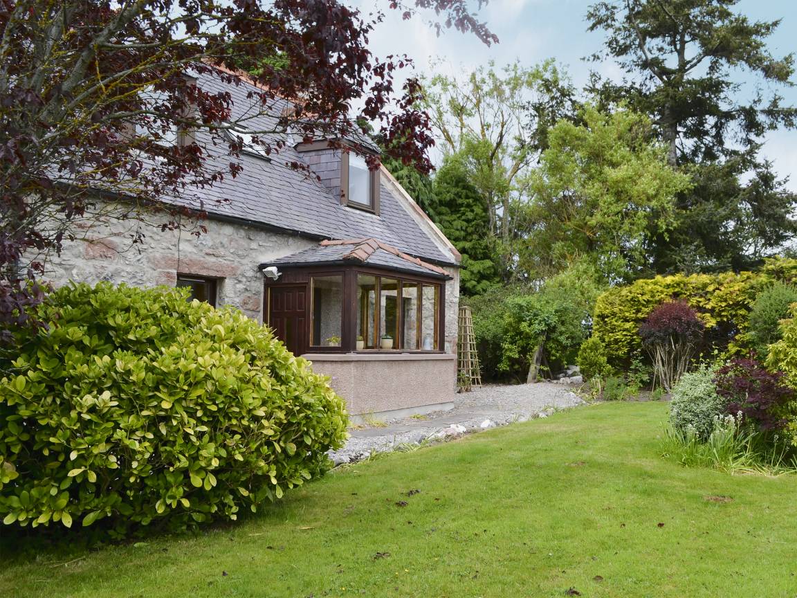 Landhaus ∙ 2 Schlafzimmer ∙ 4 Gäste - Inverness