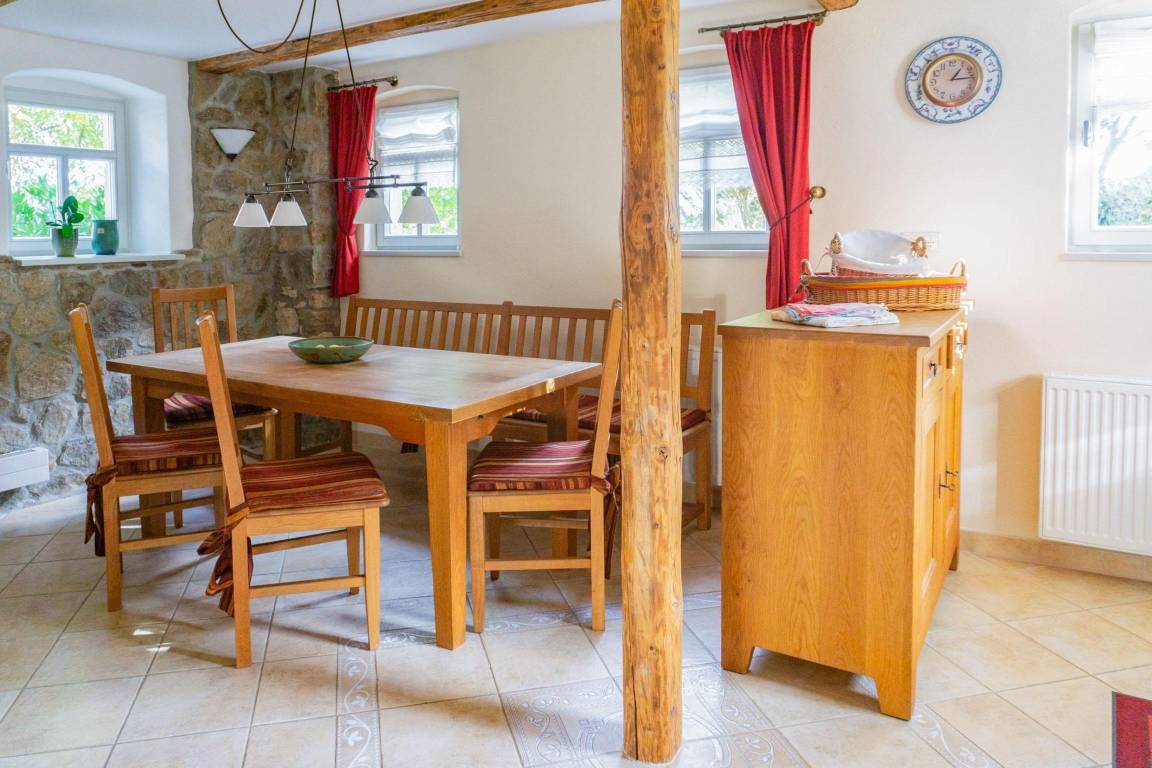 160 M² Ferienhaus ∙ 4 Schlafzimmer ∙ 6 Gäste - Reinsberg