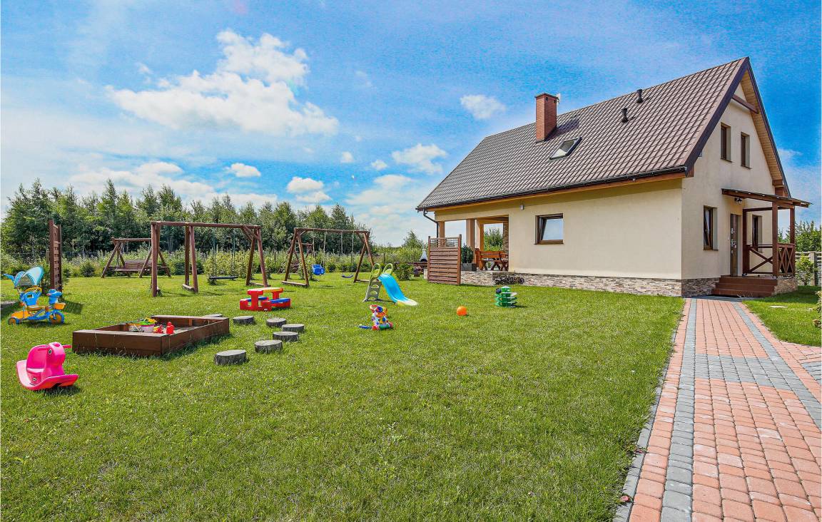 100 M² Ferienhaus ∙ 3 Schlafzimmer ∙ 8 Gäste - Mielno