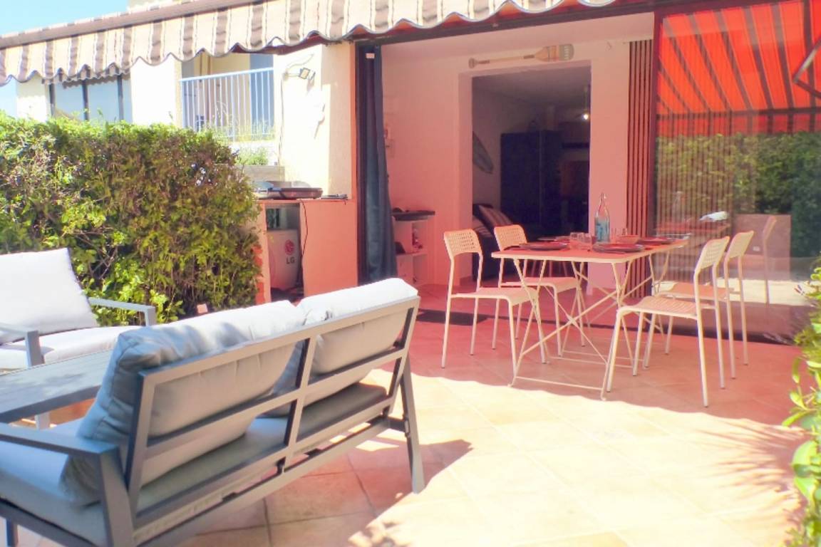 35 M² Appartement ∙ 1 Slaapkamer ∙ 4 Gasten - Sanary-sur-Mer