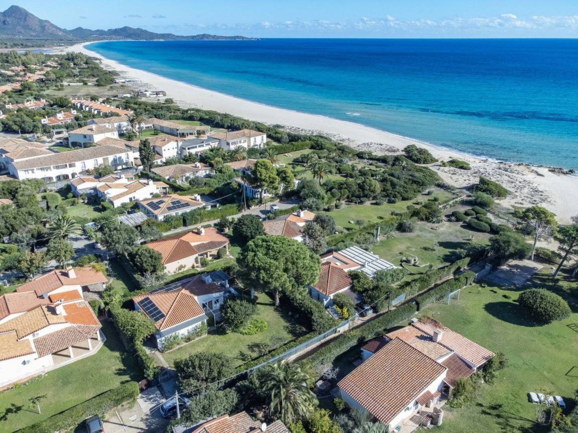 150 M² Maison De Vacances ∙ 4 Chambres ∙ 6 Personnes - Costa Rei