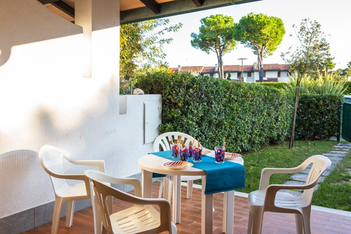 65 M² Appartamento Vacanza ∙ 4 Camere Da Letto ∙ 7 Ospiti - Bibione