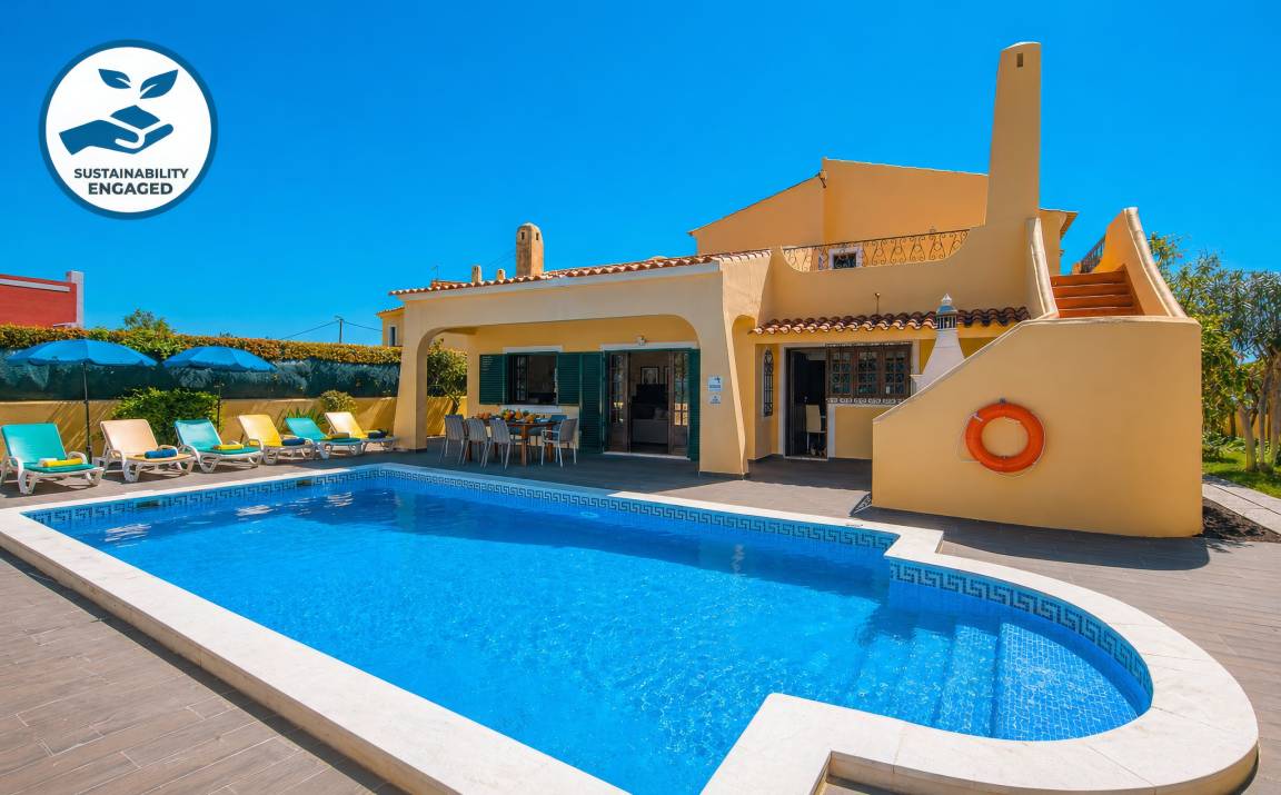 150 M² Villa ∙ 5 Bedrooms ∙ 14 Guests - Albufeira
