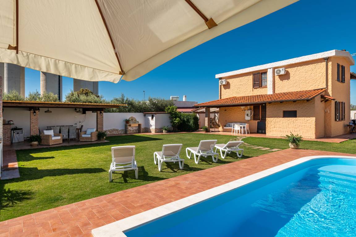 100 M² Ferienwohnung ∙ 2 Schlafzimmer ∙ 4 Gäste - Cagliari