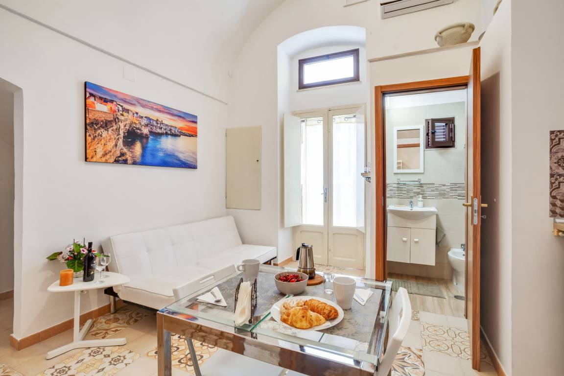 40 M² Apartment ∙ 2 Bedrooms ∙ 4 Guests - Polignano a Mare