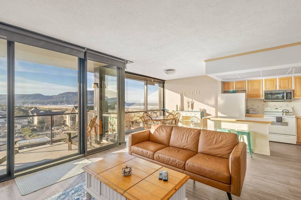 130 M² Apartment ∙ 2 Bedrooms ∙ 4 Guests - Seaside, OR