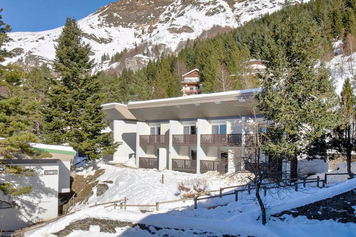 24 M² Hotel ∙ 1 Bedroom ∙ 2 Guests - Laruns