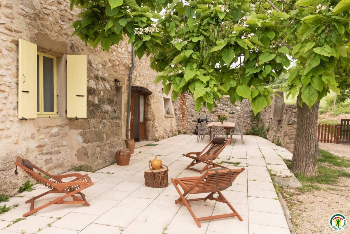 155 M² Gîte ∙ 3 Chambres ∙ 6 Personnes - Chabeuil