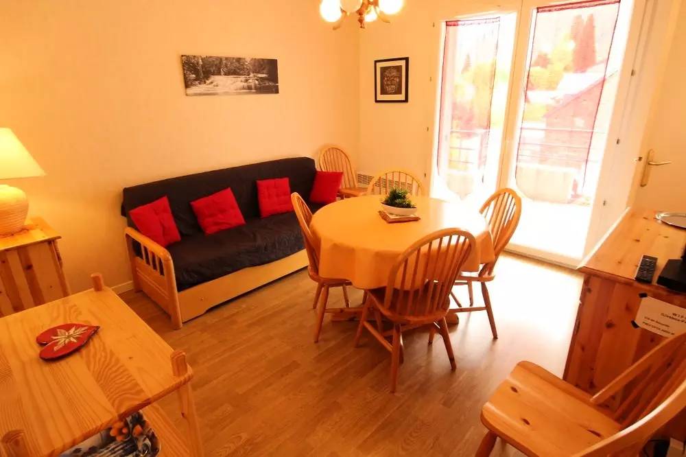 30 M² Apartamento ∙ 1 Habitación ∙ 4 Huéspedes - Bagnères-de-Luchon