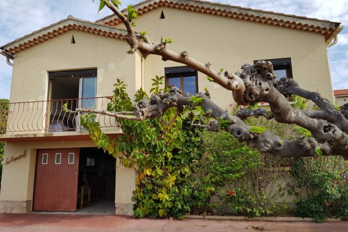 92 M² Ferienhaus ∙ 3 Schlafzimmer ∙ 6 Gäste - Toulon