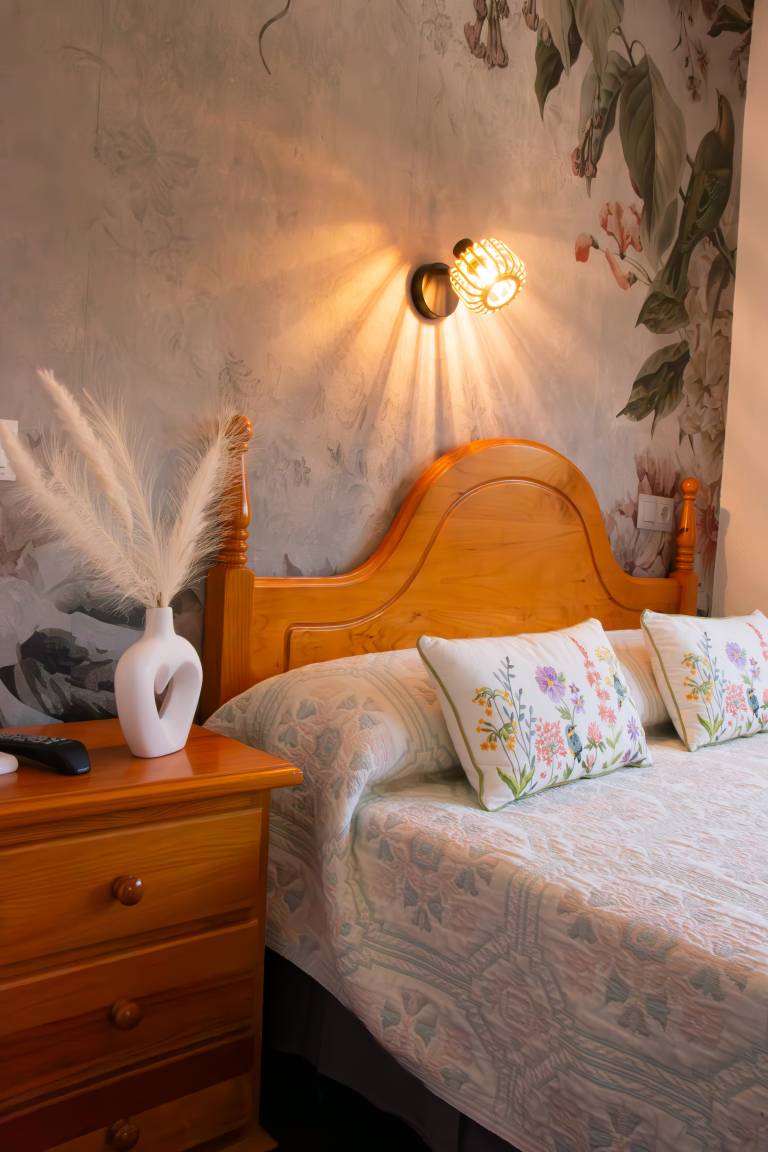 Bed & Breakfast ∙ 1 Habitación ∙ 2 Huéspedes - Santillana del Mar