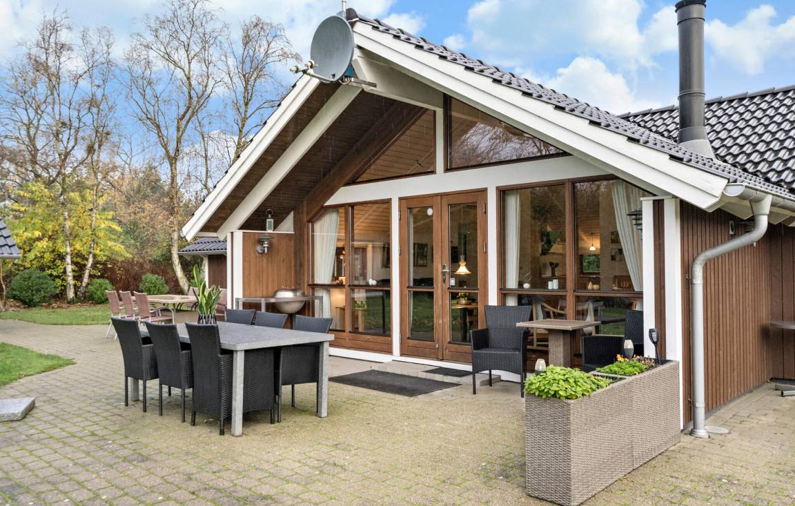 106 M² Ferienhaus ∙ 4 Schlafzimmer ∙ 8 Gäste - Ulfborg