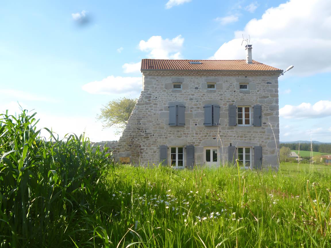 300 M² Maison De Vacances ∙ 4 Chambres ∙ 12 Personnes - Haute-Loire