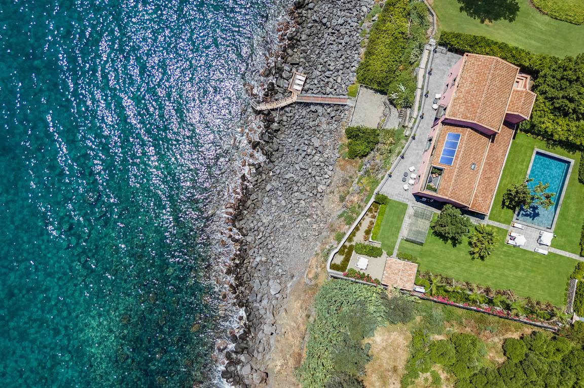 300 M² Villa ∙ 4 Bedrooms ∙ 8 Guests - Acireale