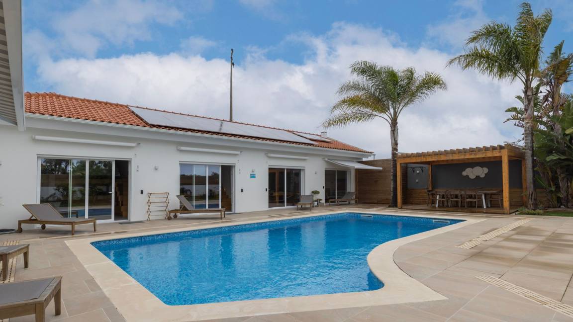 45 M² Casa ∙ 2 Hóspedes - Corroios