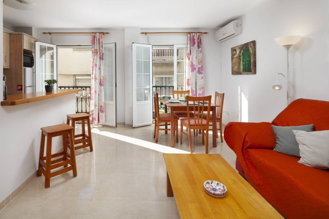 70 M² Apartamento ∙ 1 Habitación ∙ 2 Huéspedes - Nerja