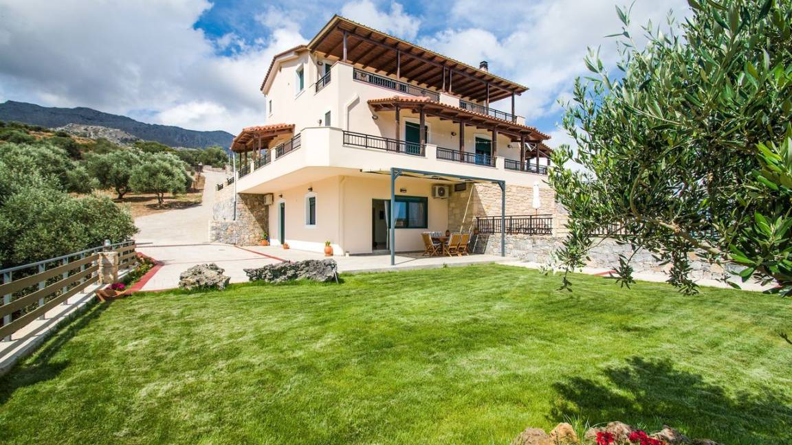 70 M² House ∙ 1 Bedroom ∙ 4 Guests - Plakias
