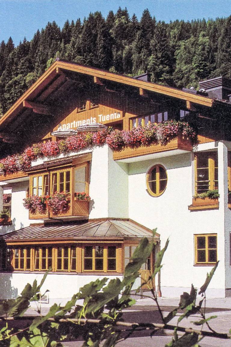 62 M² Ferienwohnung ∙ 2 Schlafzimmer ∙ 4 Gäste - Hinterthal