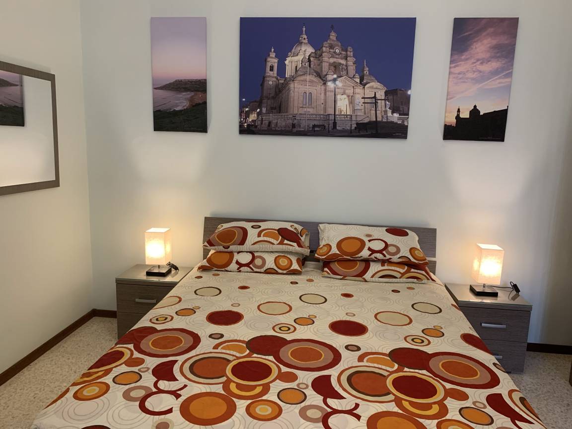 200 M² House ∙ 4 Bedrooms ∙ 9 Guests - Malta