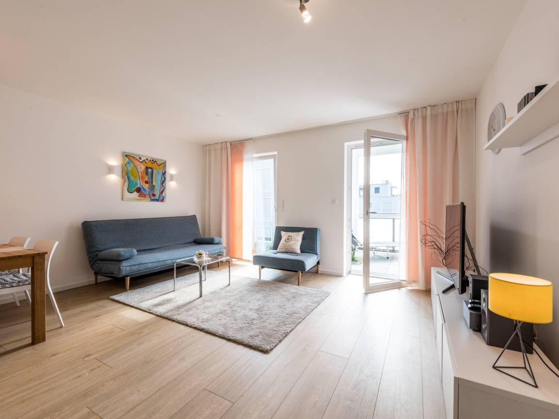 61 M² Ferienwohnung ∙ 2 Gäste - Bad Aibling