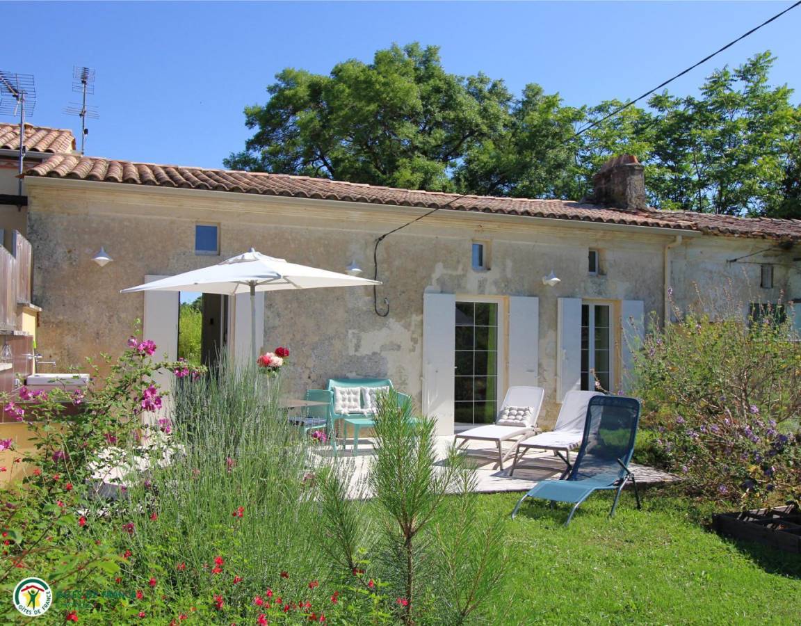 70 M² Gîte ∙ 1 Chambre ∙ 2 Personnes - Gironde
