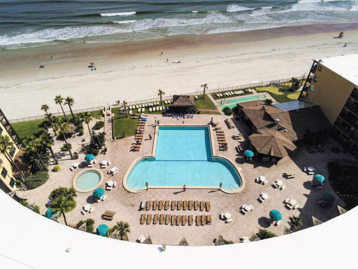 Apartment ∙ 1 Bedroom ∙ 4 Guests - Daytona Beach, FL