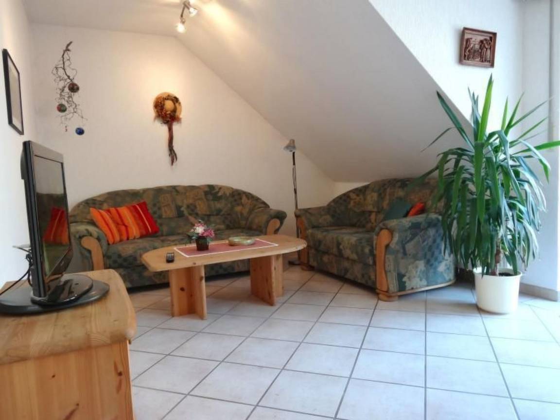 65 M² Ferienwohnung ∙ 2 Schlafzimmer ∙ 5 Gäste - Klotten