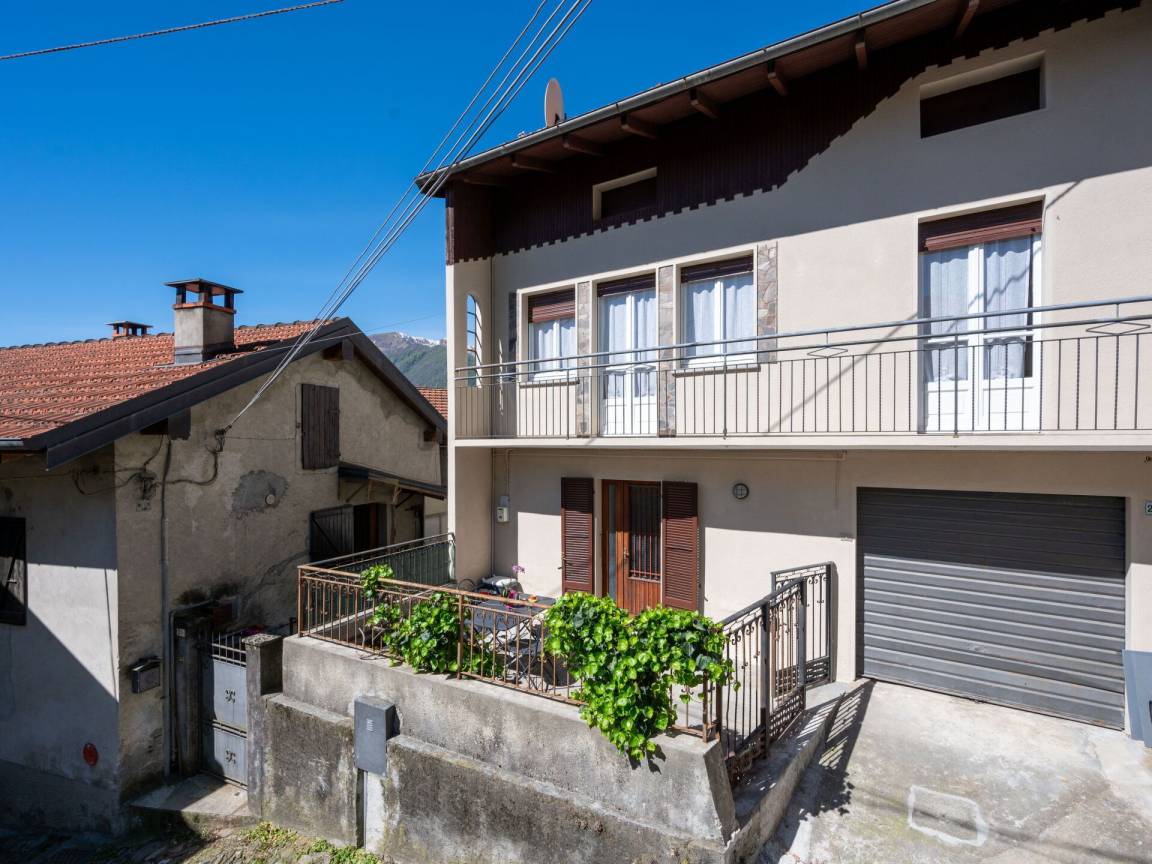 65 M² Maison De Vacances ∙ 2 Chambres ∙ 4 Personnes - Mergozzo