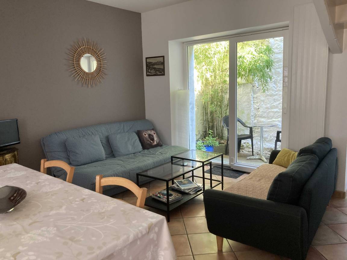 90 M² Gîte ∙ 3 Chambres ∙ 4 Personnes - Locronan