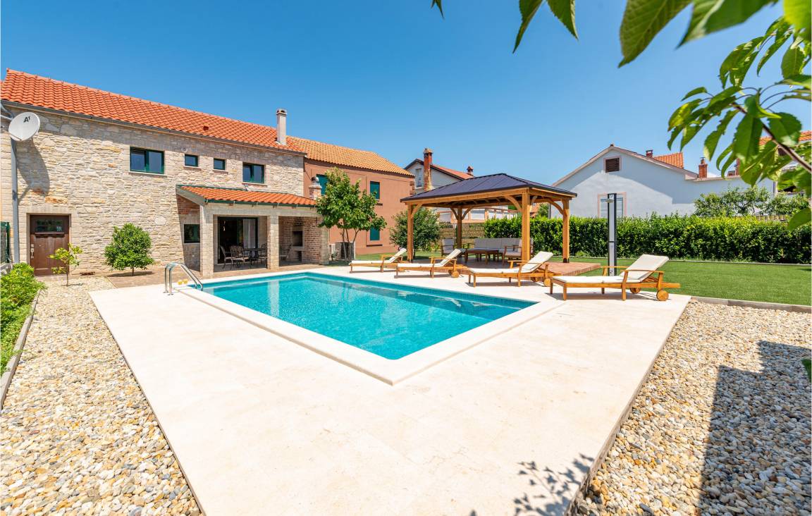 90 M² Ferienhaus ∙ 2 Schlafzimmer ∙ 6 Gäste - Vir Insel, Kroatien