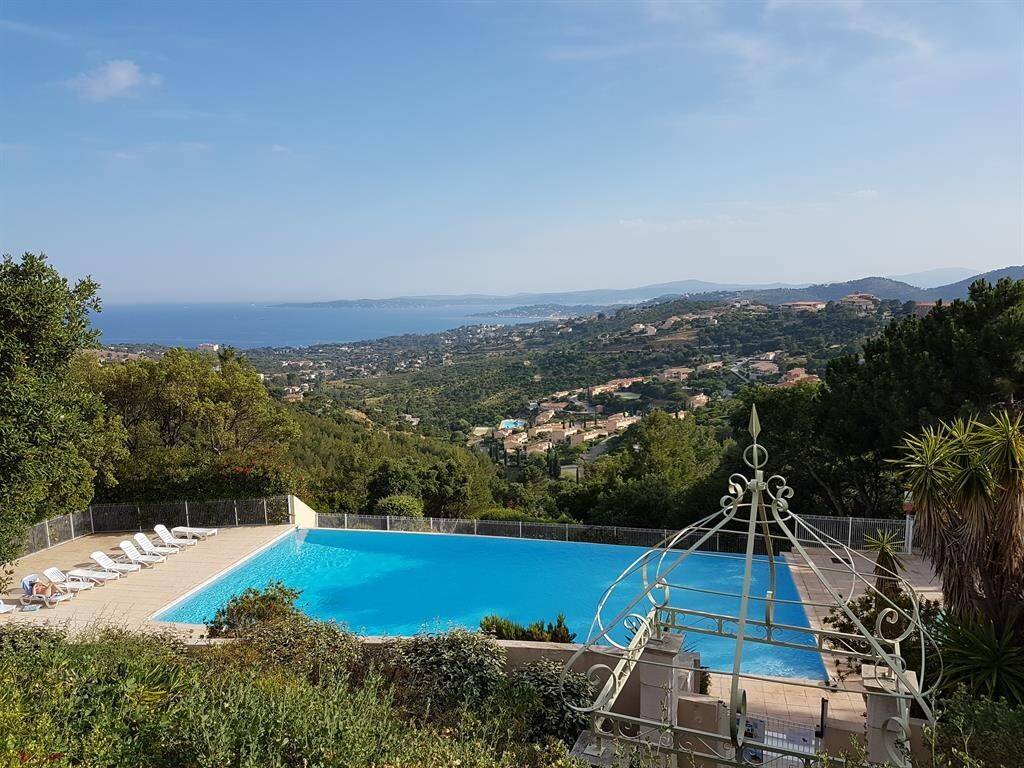 43 M² Appartement ∙ 2 Slaapkamers ∙ 6 Gasten - Le Muy