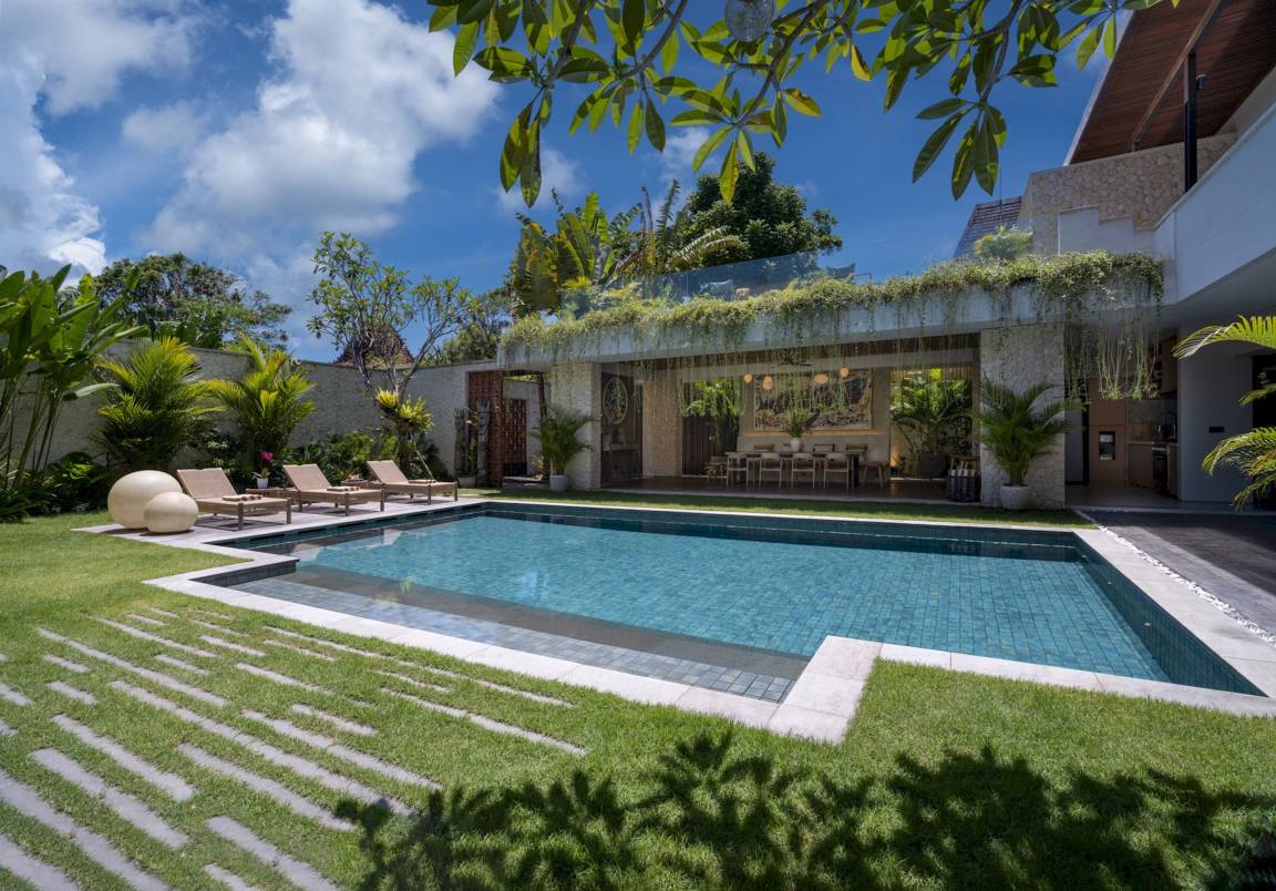 700 M² Apartment ∙ 5 Bedrooms ∙ 8 Guests - Canggu