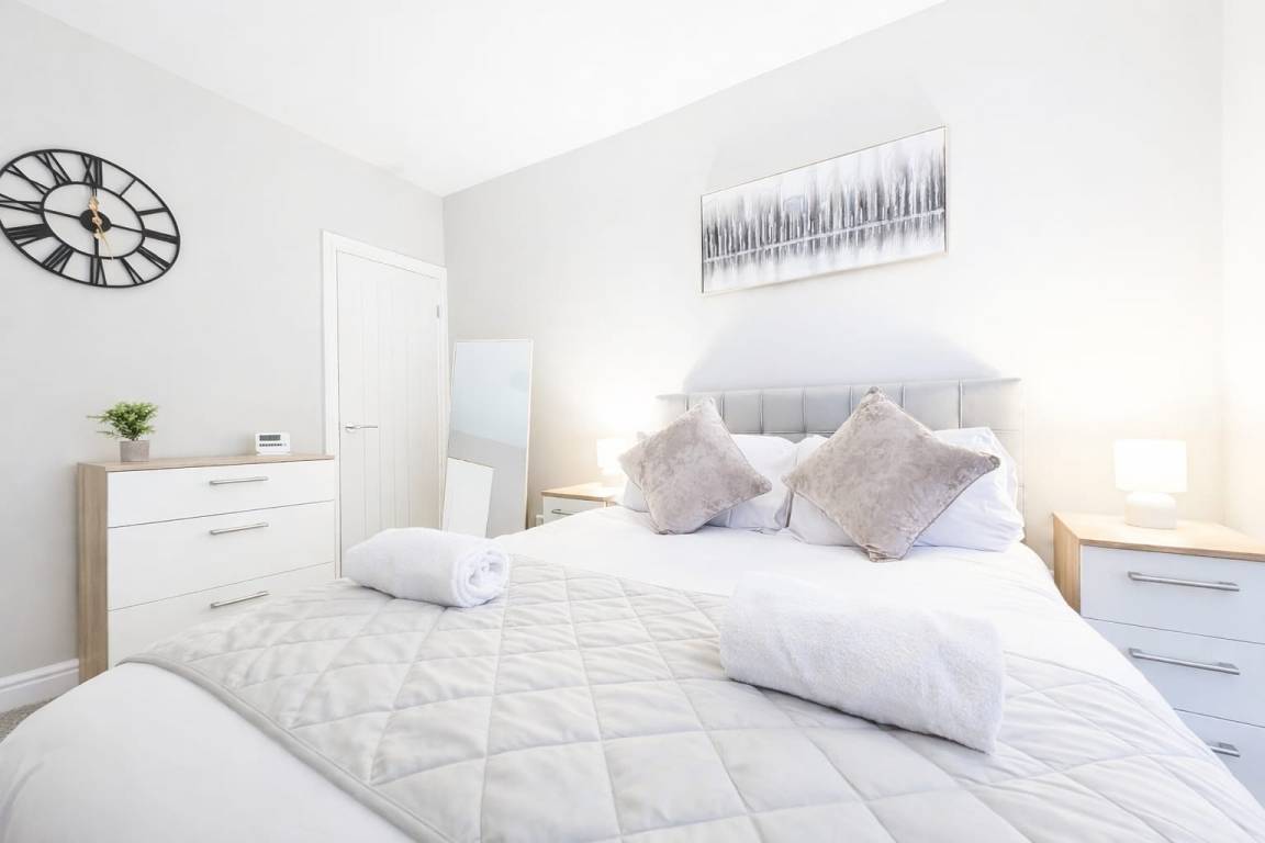 74 M² Apartment ∙ 2 Bedrooms ∙ 5 Guests - Westgate - Newcastle