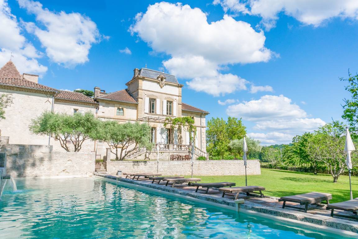 420 M² Château ∙ 13 Chambres ∙ 30 Personnes - Occitanie