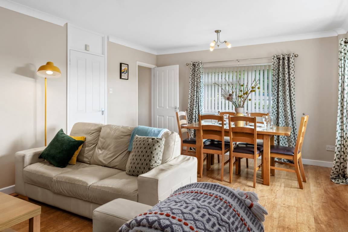 1200 M² Apartment ∙ 2 Bedrooms ∙ 4 Guests - Narberth