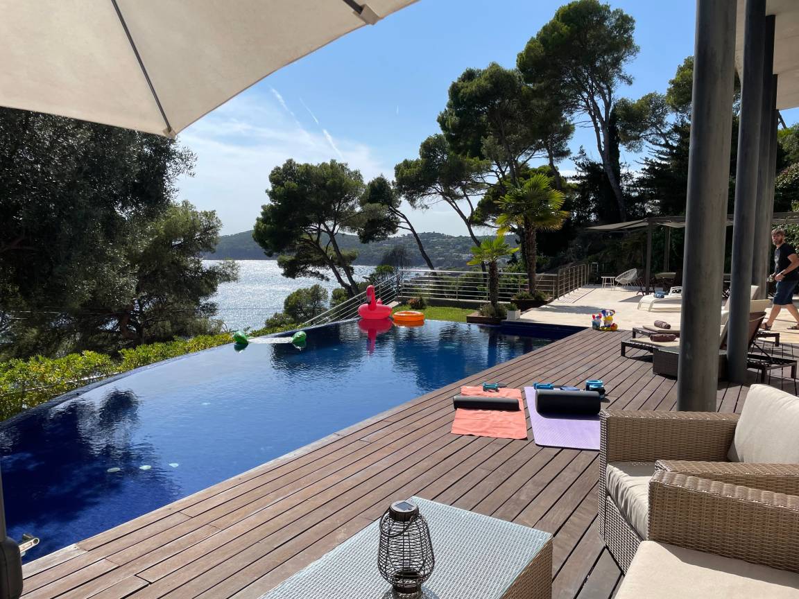 275 M² House ∙ 5 Bedrooms ∙ 11 Guests - Aigua Blava