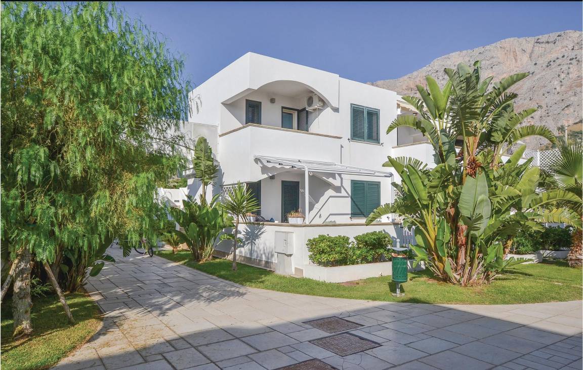 75 M² Apartamento ∙ 2 Habitaciones ∙ 4 Huéspedes - Isola delle Femmine
