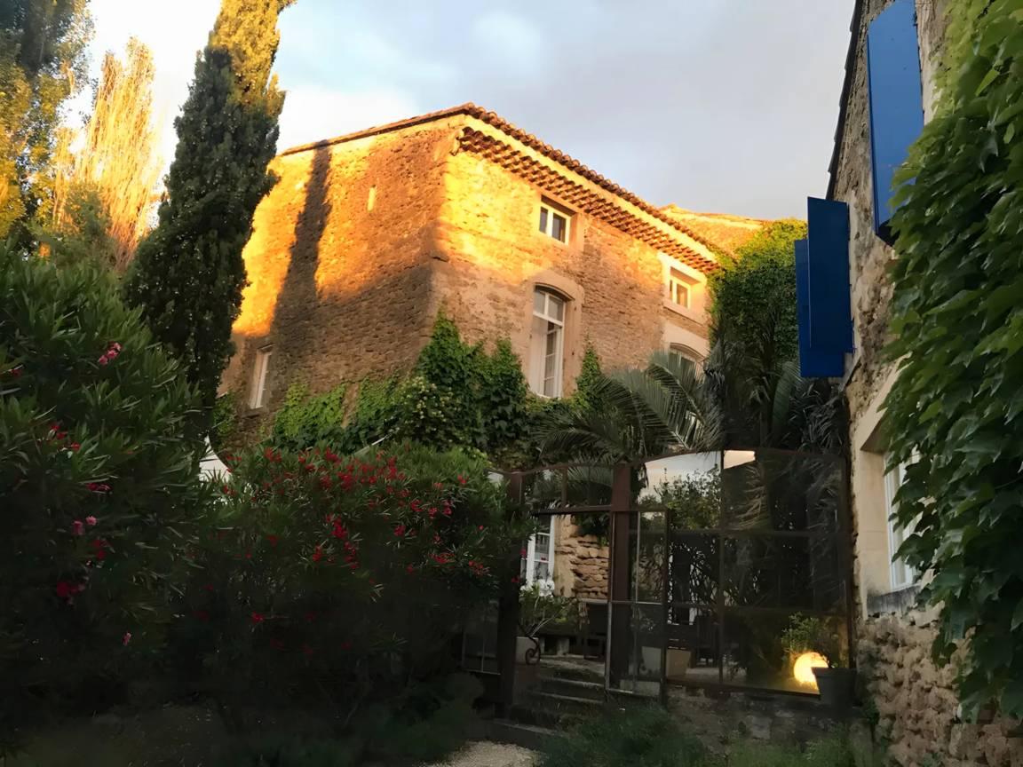 250 M² Ferienhaus ∙ 7 Schlafzimmer ∙ 15 Gäste - Drôme