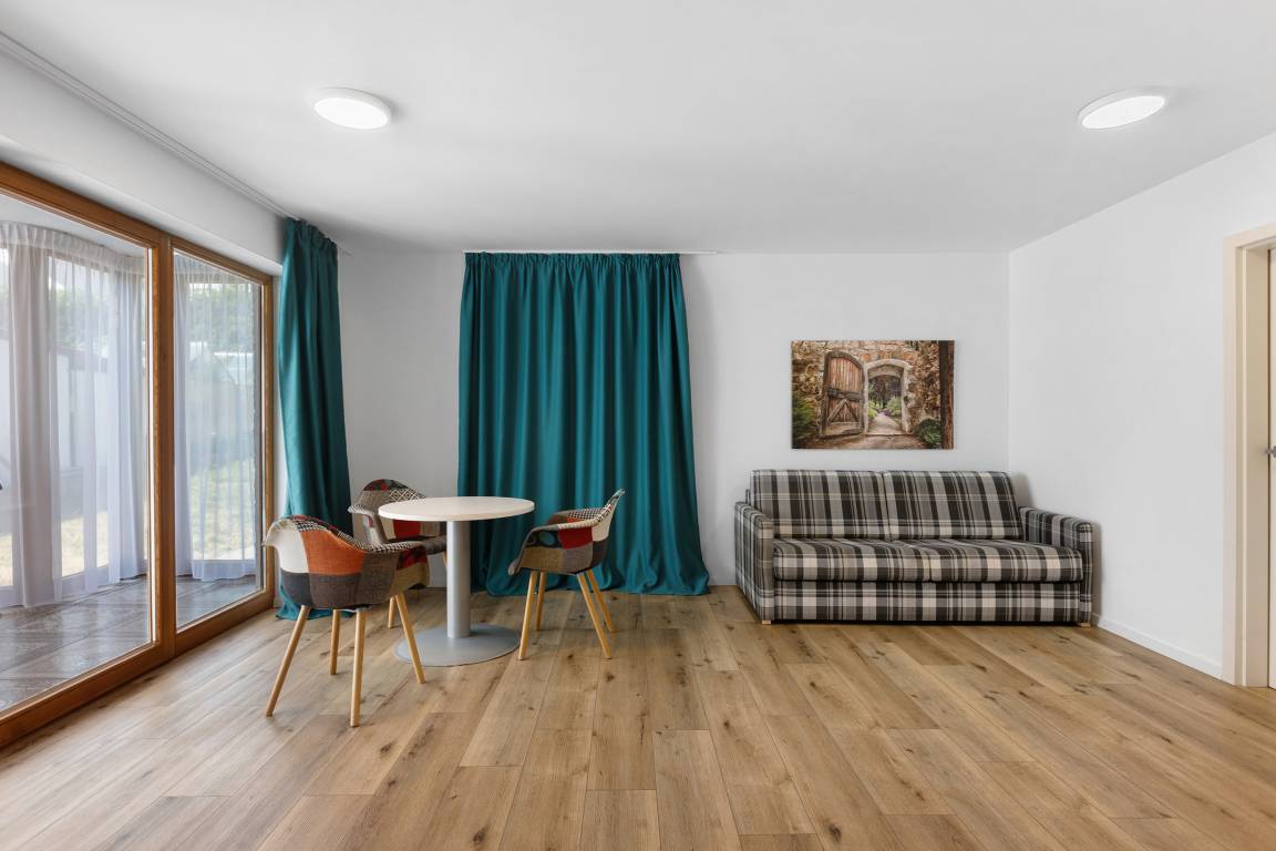 75 M² Apartment ∙ 2 Bedrooms ∙ 6 Guests - Radolfzell