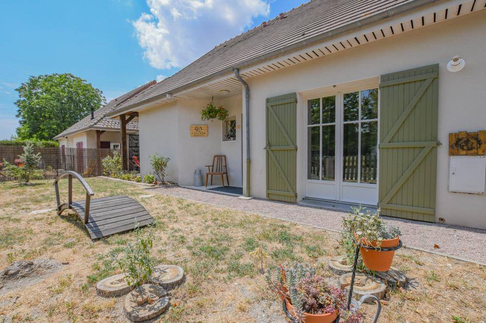 80 M² Gîte ∙ 3 Chambres ∙ 6 Personnes - Aube