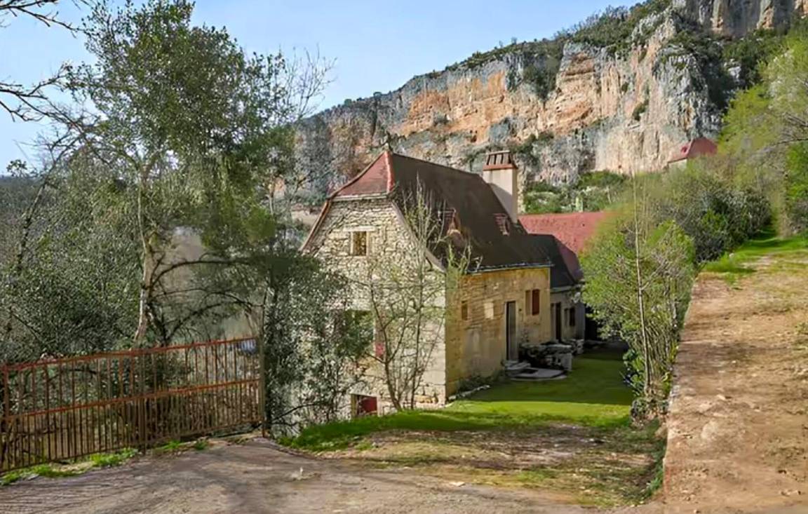 150 M² House ∙ 3 Bedrooms ∙ 6 Guests - Saint-Cirq-Lapopie