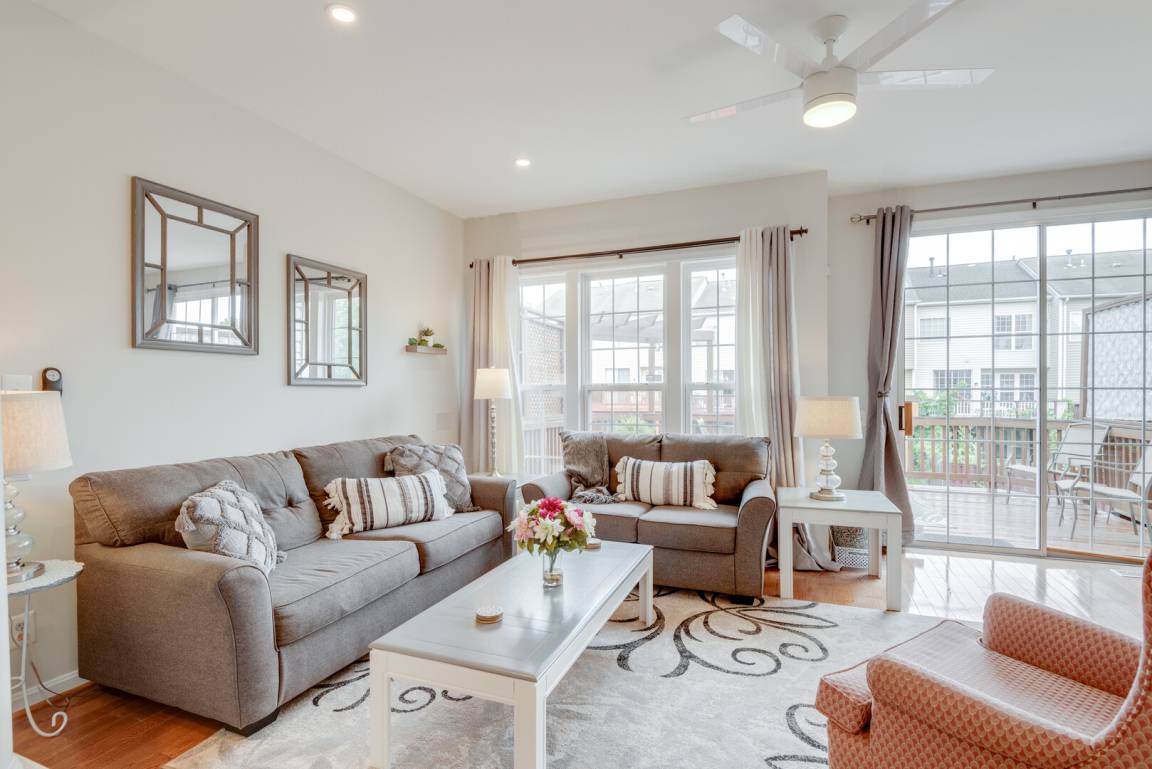 188 M² Apartment ∙ 4 Bedrooms ∙ 2 Guests - Leesburg, VA