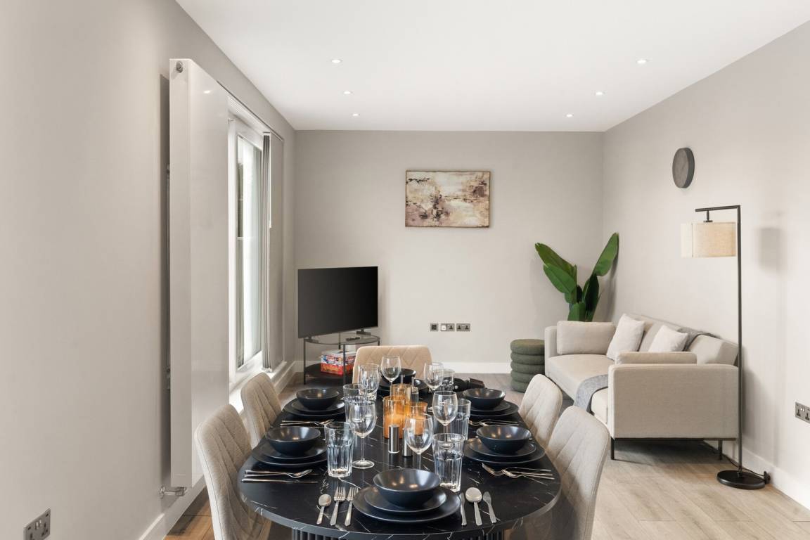 Apartment ∙ 2 Bedrooms ∙ 4 Guests - London