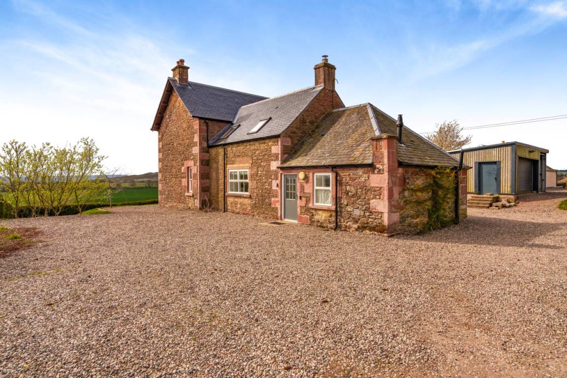 Cottage ∙ 4 Bedrooms ∙ 8 Guests - Aberdeenshire