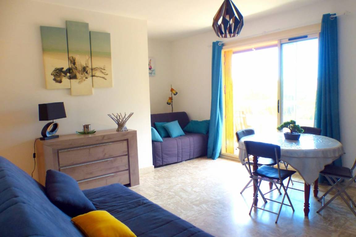 44 M² Appartement ∙ 1 Chambre ∙ 4 Personnes - Sanary-sur-Mer